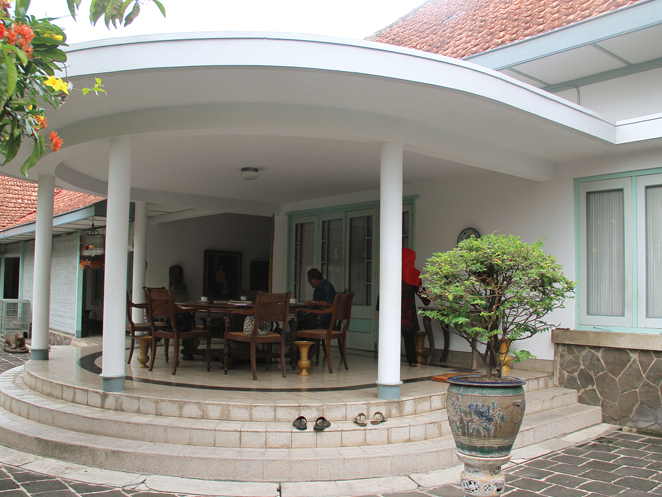 18 Batik Indonesia Go Tik Swan, Ide Batik Terpopuler!