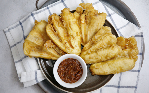 Pisang Goreng Sambal Roa, Khas Minahasa Pisang Goreng Sambal Roa, Khas Minahasa